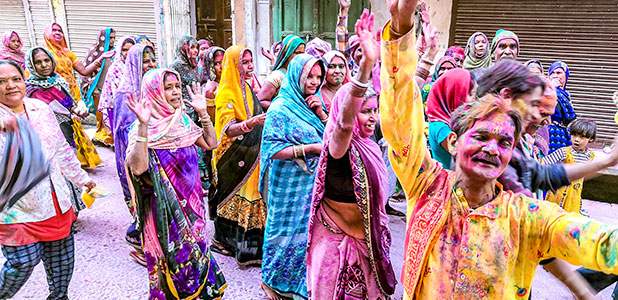 12 Days Guided Northern India Tour from Delhi to Mumbai