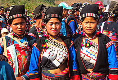 12 Days Laos Private Tour: Luang Prabang, Phongsaly...