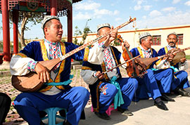 Xinjiang Tours: Best Package Itineraries to Urumqi, Kashgar, Turpan
